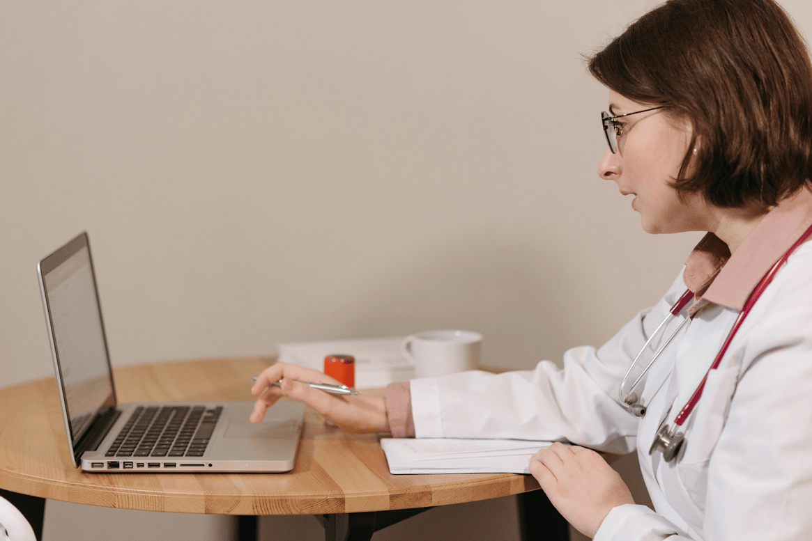 Clinical Audit Checklist for Hospitals: Guidelines, Examples & Free PDFs